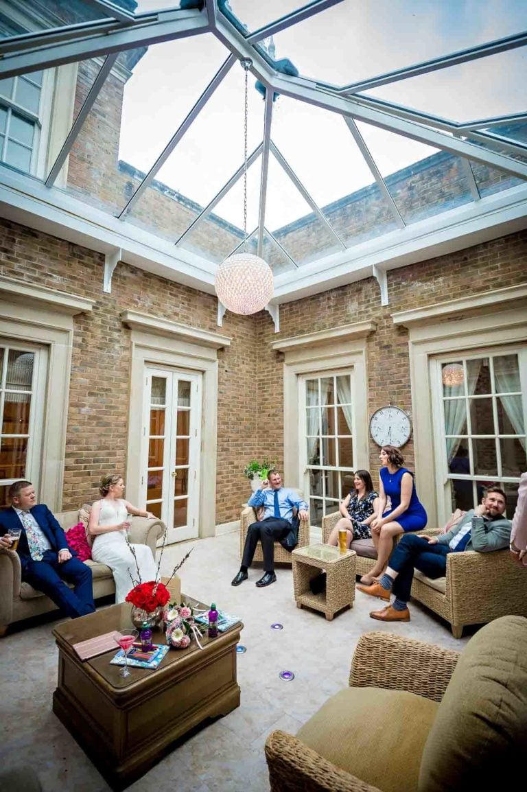 De Courceys Manor Wedding Photography - (Ultimate Guide & Tips)